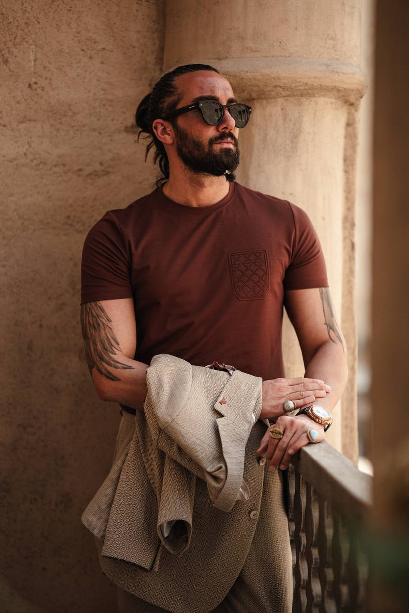 Tile Brown Crew Neck Knitwear Tee – HolloMen