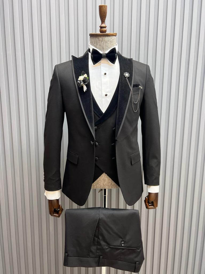 Men's Tuxedo Collection: The Perfect Formal Attire for Any Occasion ...